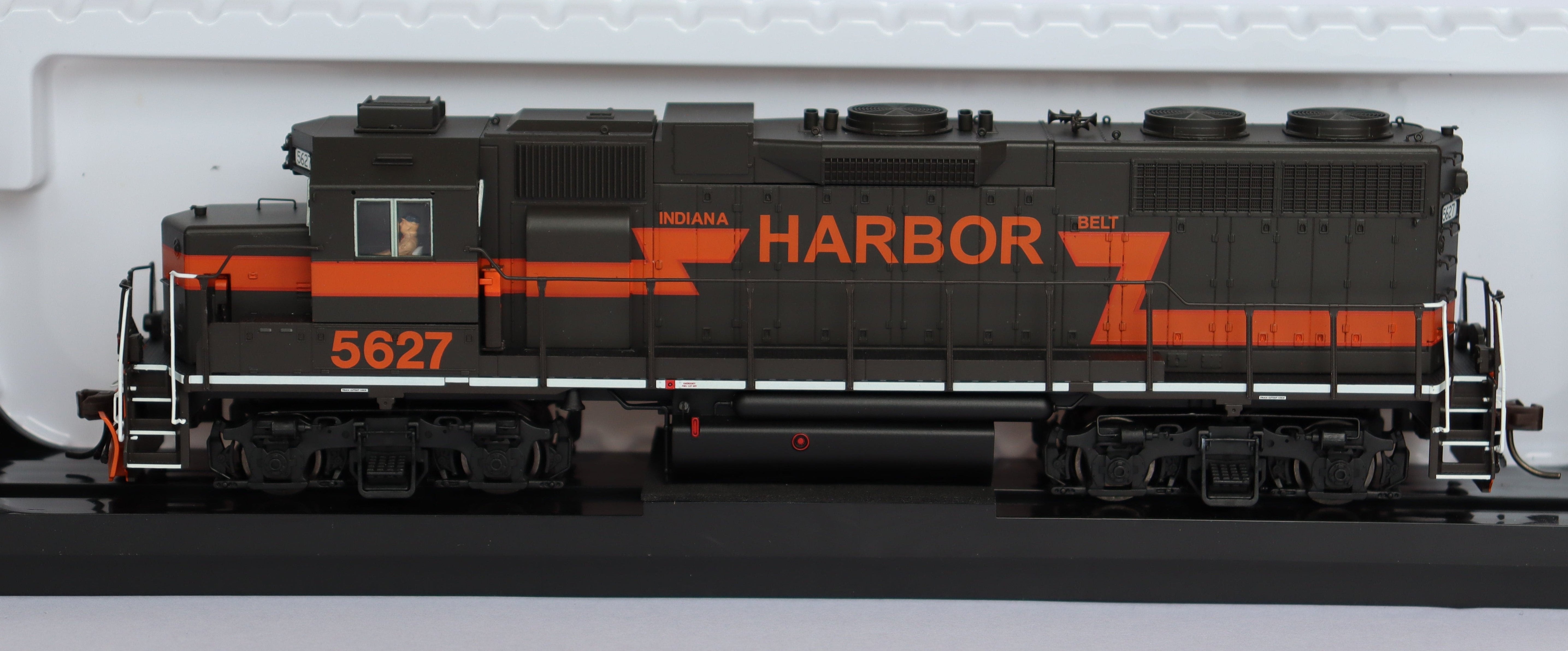 Diesel Locomotive – MrMuffinsHOtrains